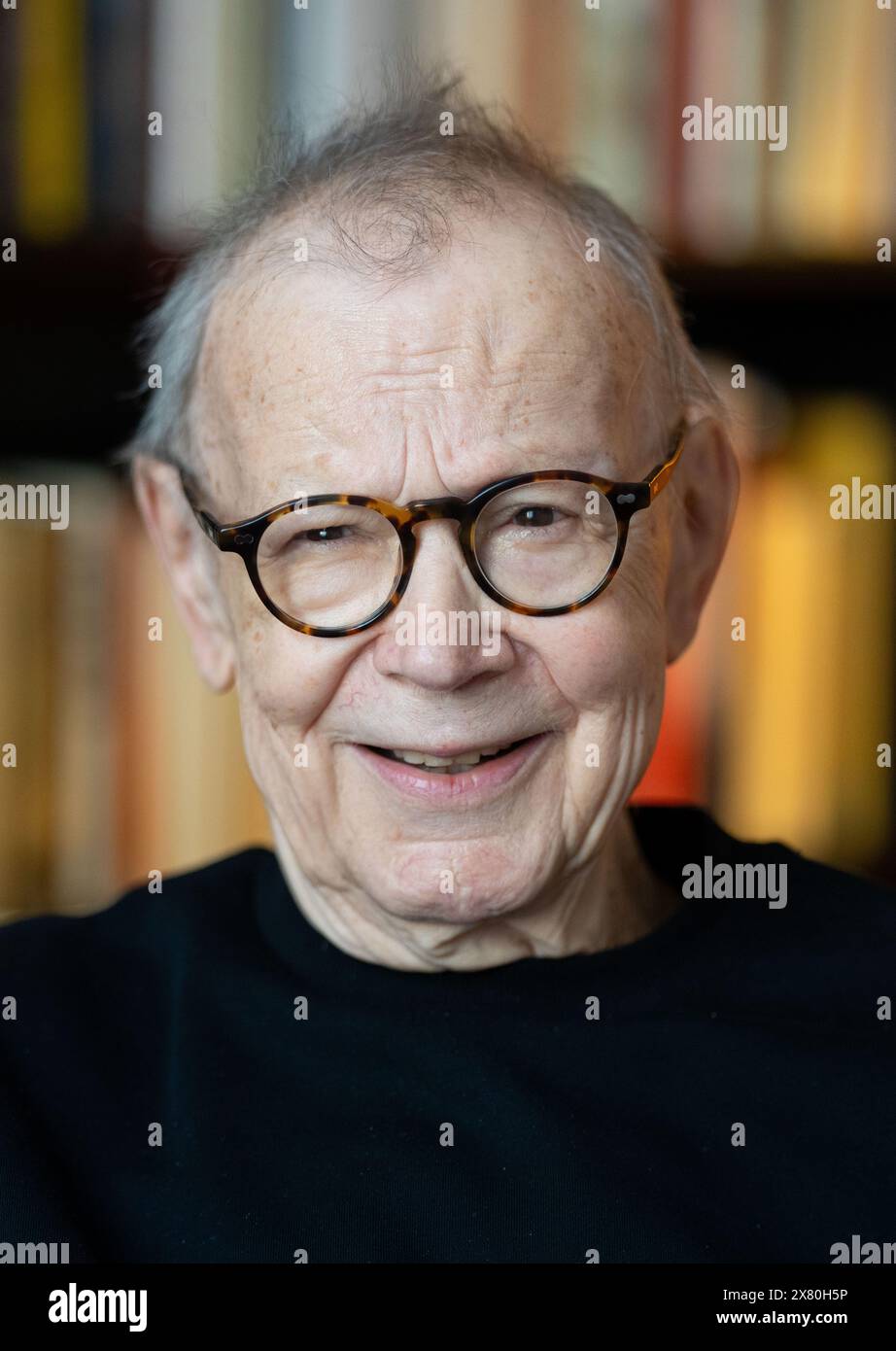 Journalist, author and expert on Eastern Europe Martin Pollack on ...