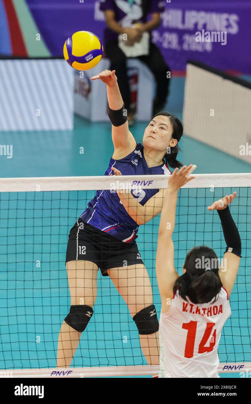 Manila, Philippines. 22nd May, 2024. Pang Wing Lam (L) of China's Hong ...