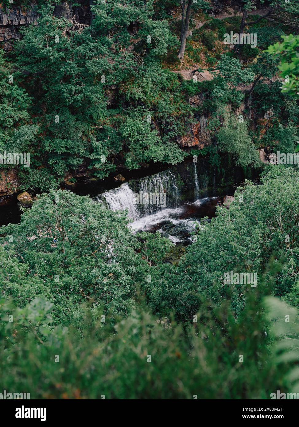 20 waterfalls hi-res stock photography and images - Alamy