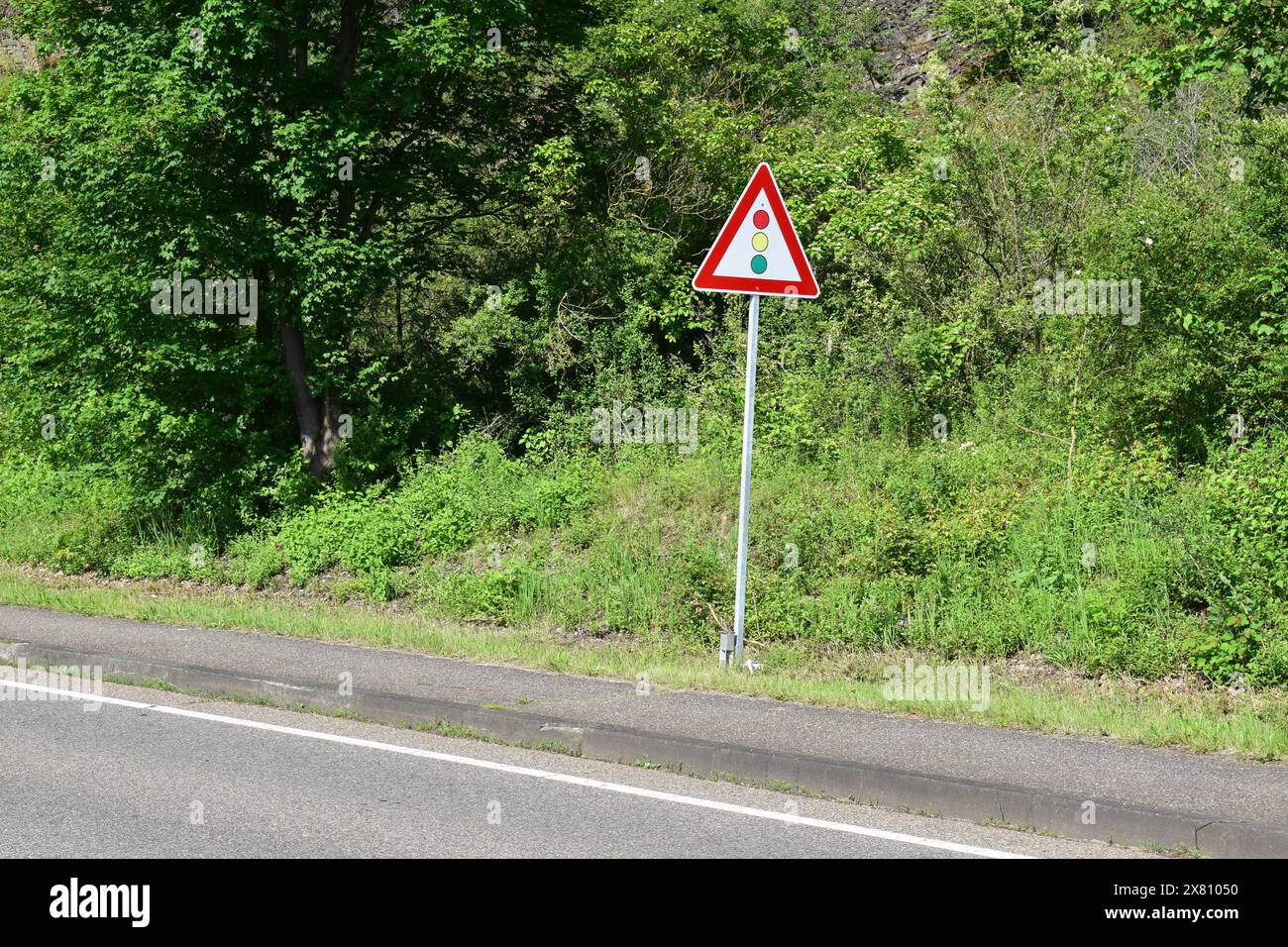 traffic lights warning sign Stock Photo - Alamy