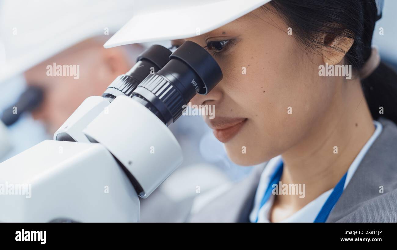 Parts of a microscope hi-res stock photography and images - Alamy