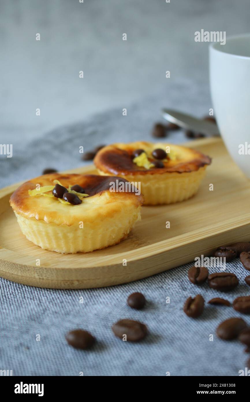 Sugar free skyr tart hi-res stock photography and images - Alamy