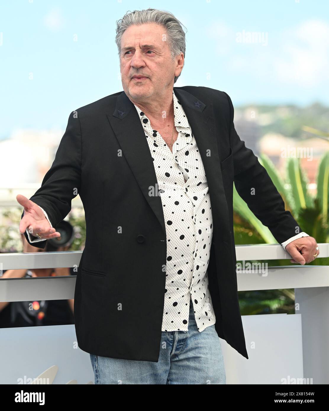 Cannes, France. 22nd May, 2024. French actor Daniel Auteil attends the ...