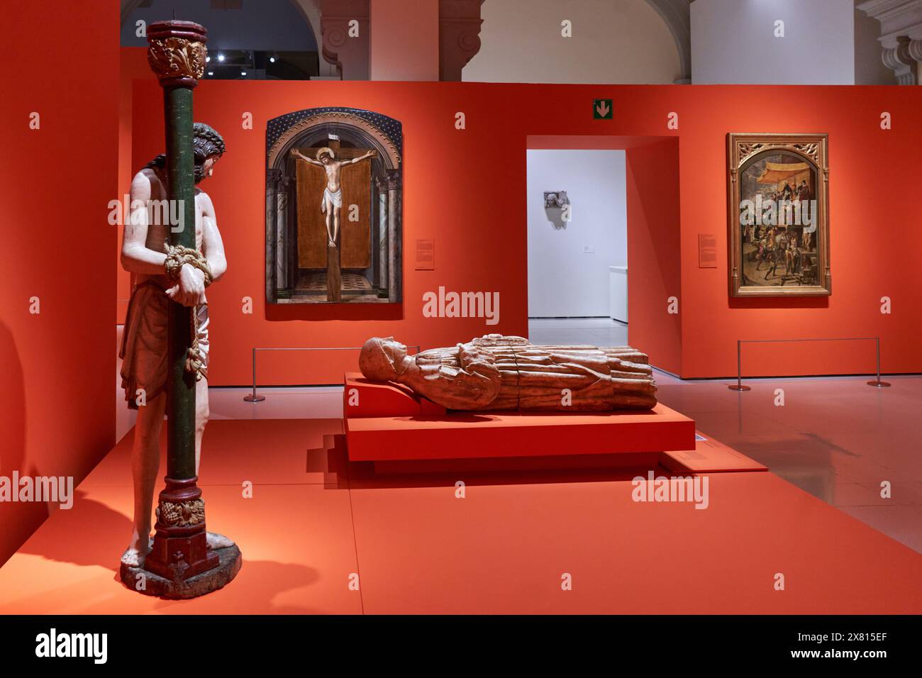 Statue of pedro de arbues hi-res stock photography and images - Alamy