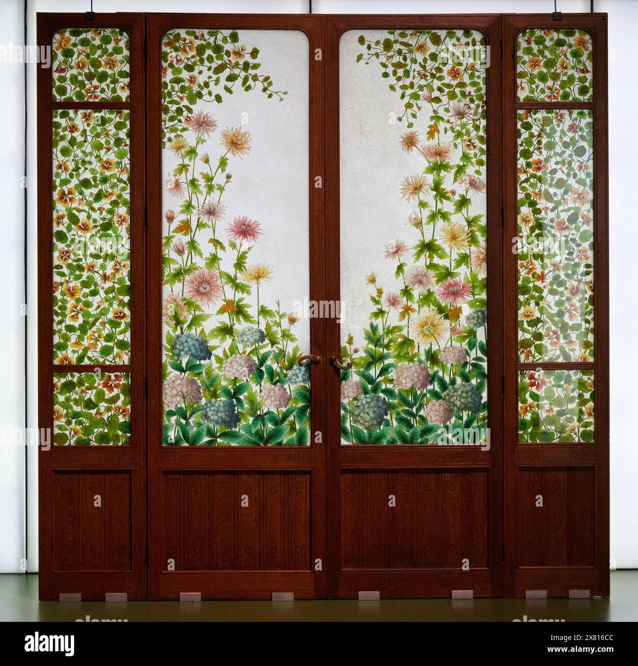 Four-leafed glass door, 1900, Wood and 'cloisonné' stained glass ...