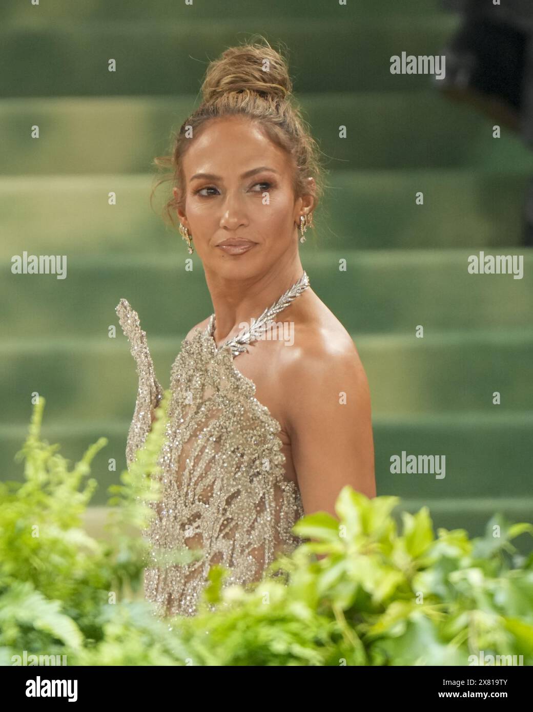 Celebrities arrive at the 2024 Met Gala Celebrating 'Sleeping Beauties ...