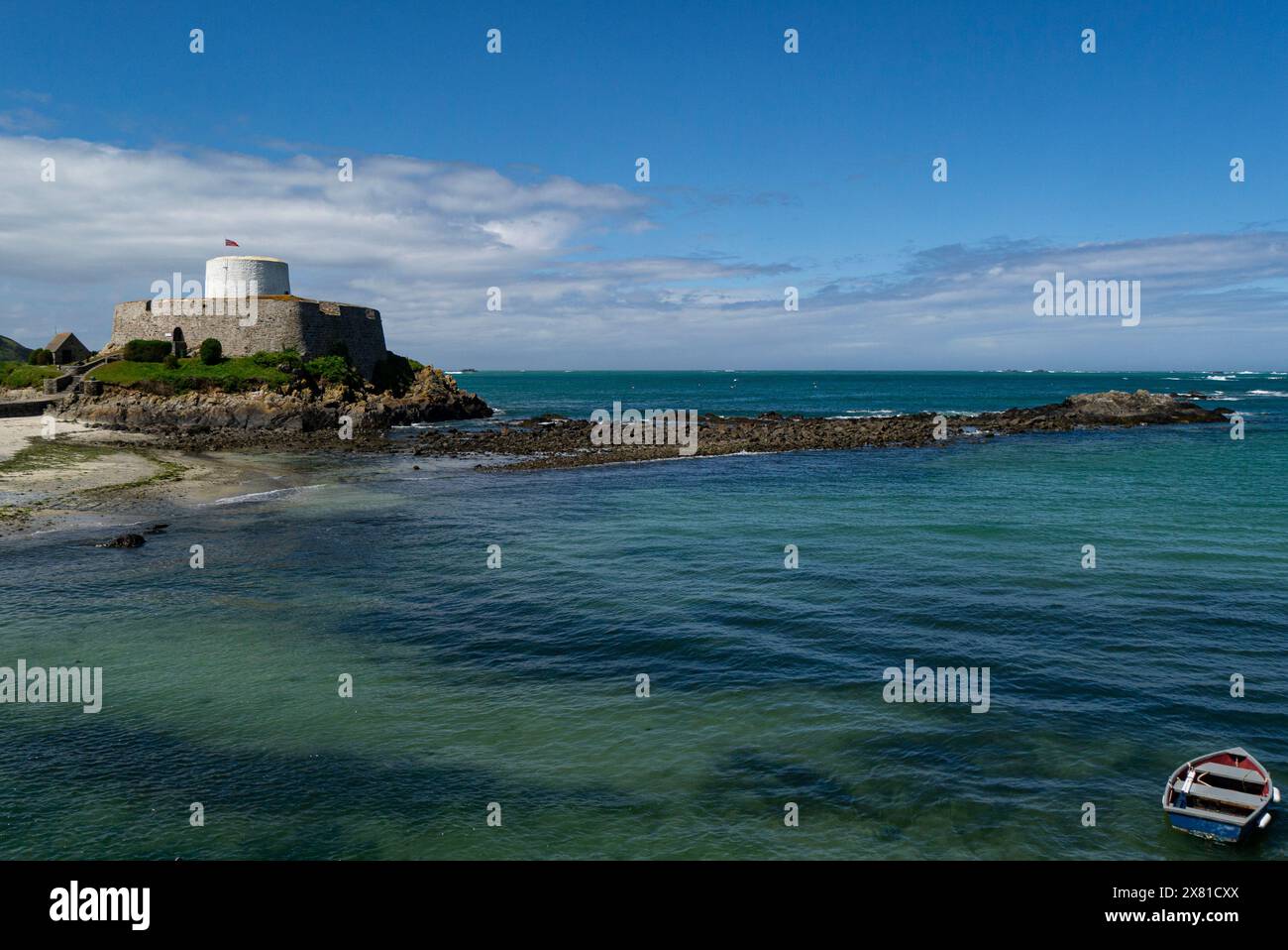 Fort has outer curtain wall and inner tower hi-res stock photography ...