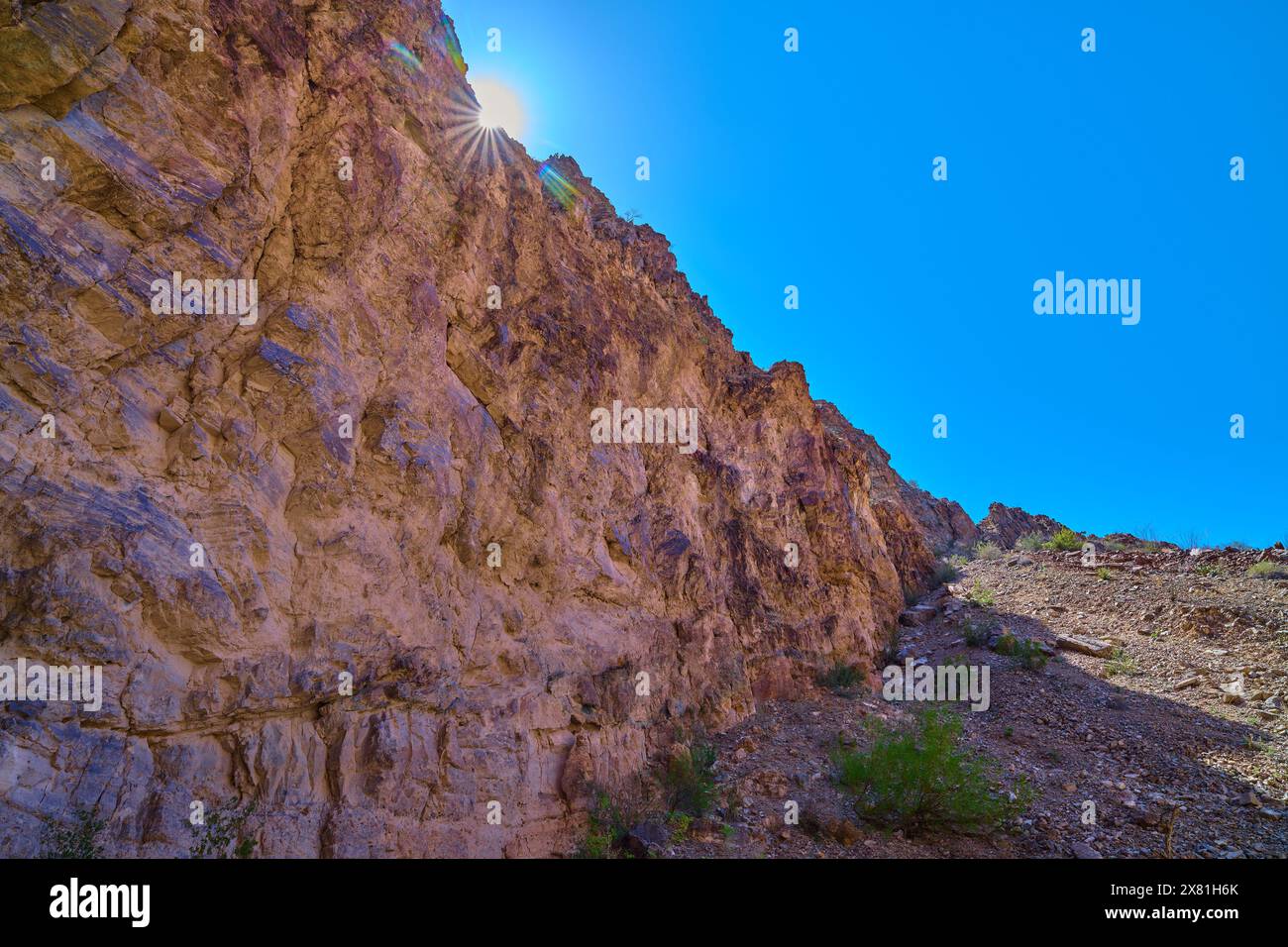 Wide ledge hi-res stock photography and images - Alamy