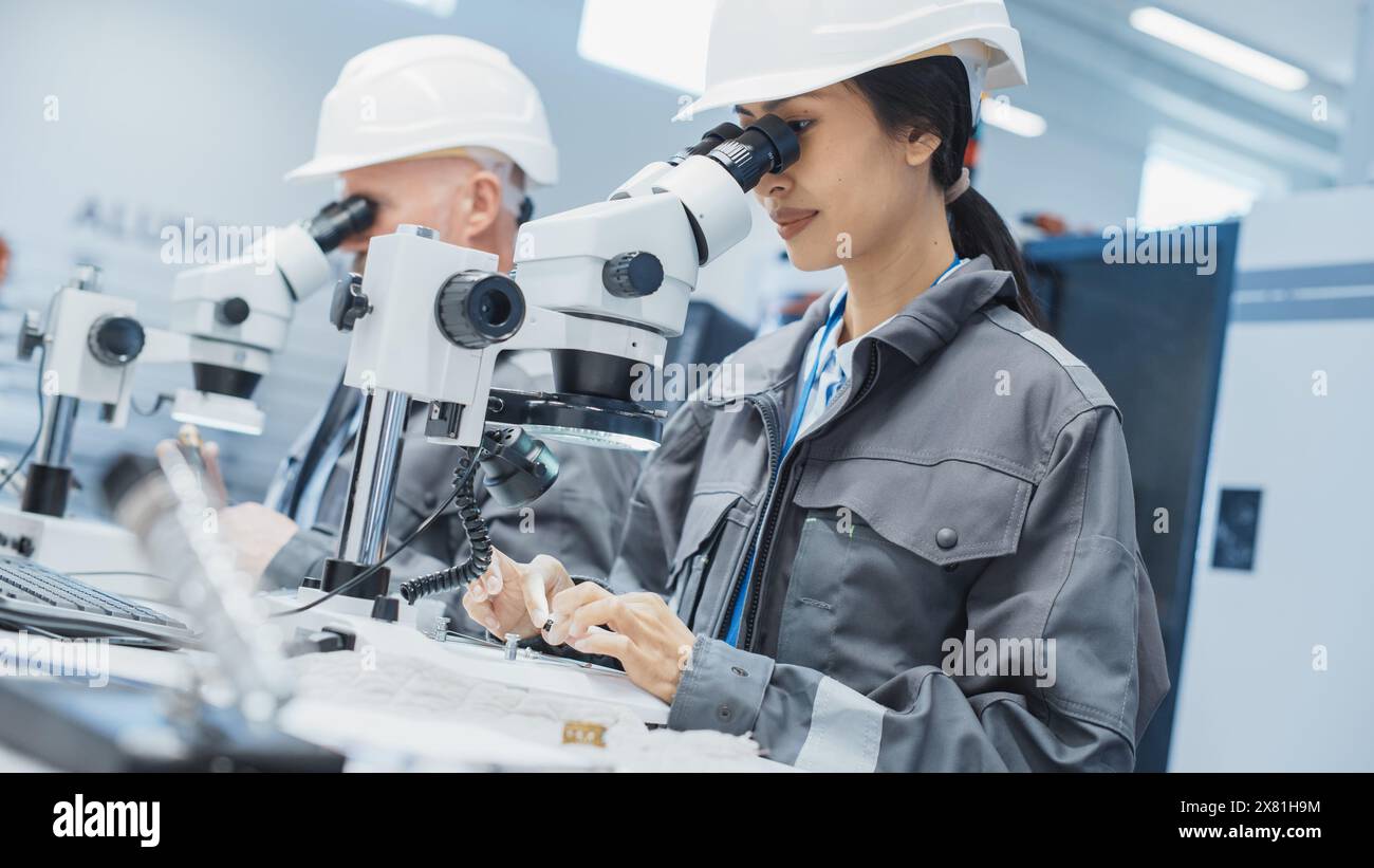 Parts of a microscope hi-res stock photography and images - Alamy