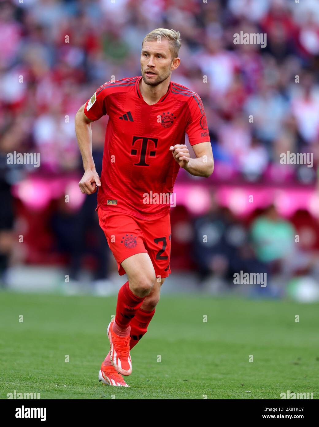Konrad Laimer #27 of FC Bayern Muenchen FC Bayern München vs VFL ...