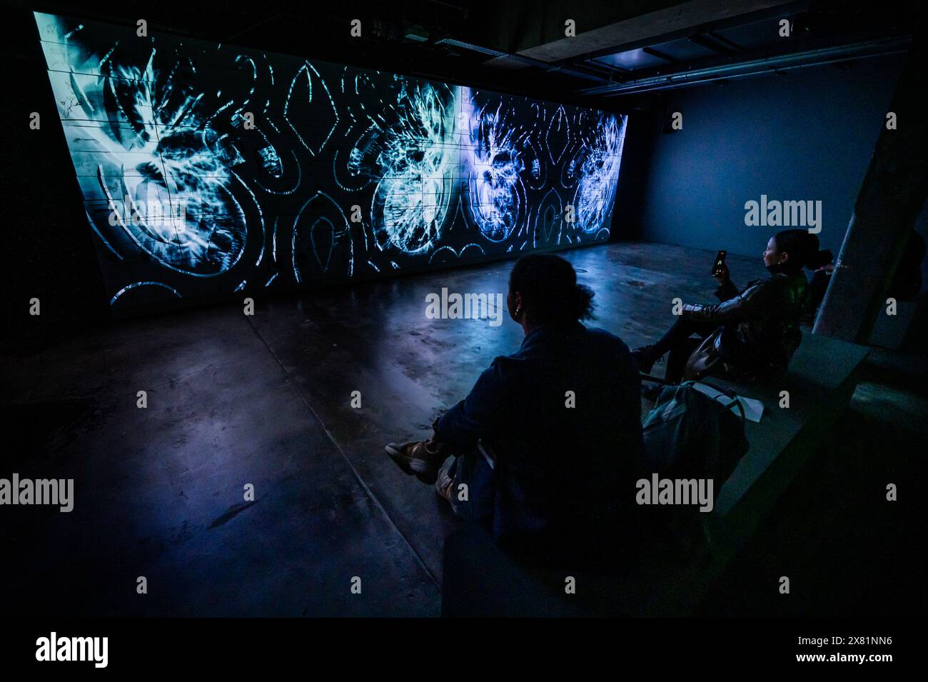 The vinyl factory reverb hi-res stock photography and images - Alamy