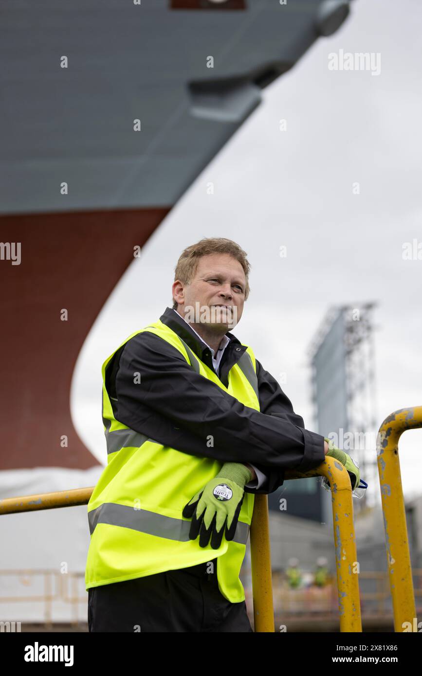 Defence Secretary Grant Shapps visiting BAE Systems in Glasgow, meeting ...