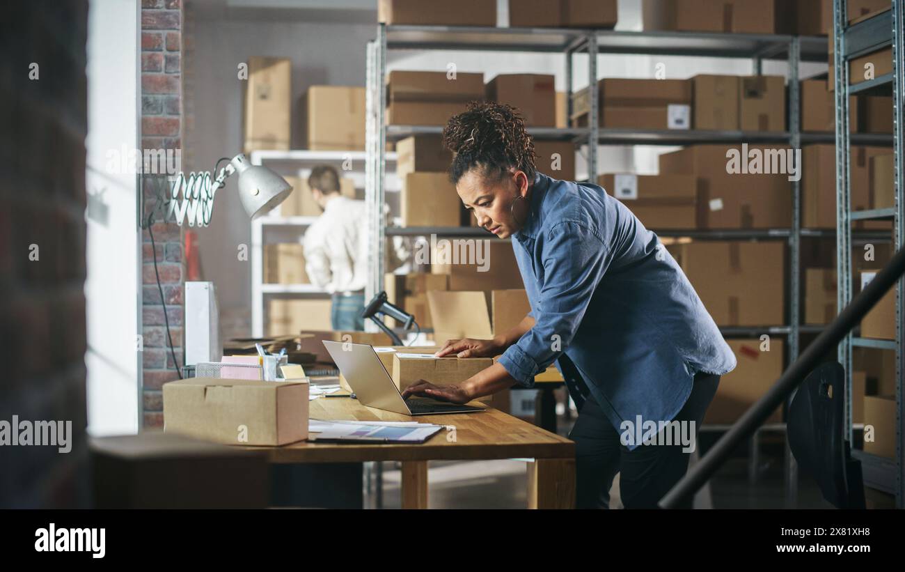 Female inventory manager works hi-res stock photography and images - Alamy