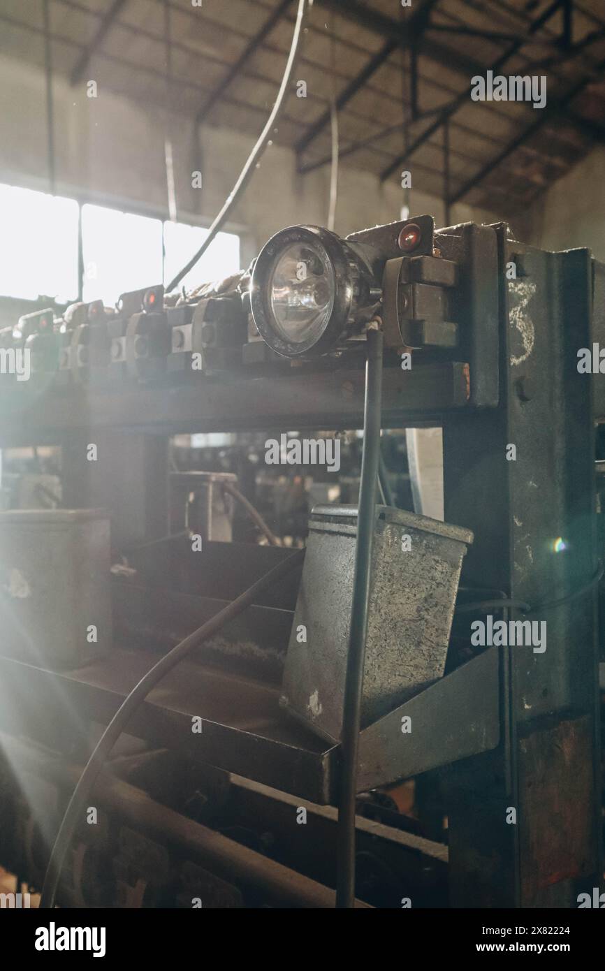 France coal distribution hi-res stock photography and images - Alamy