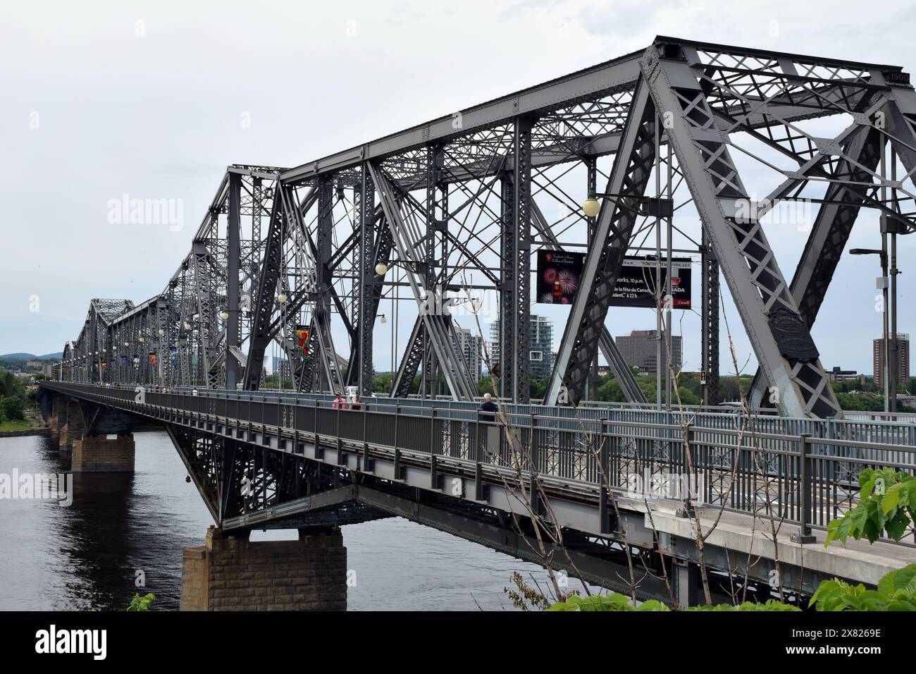 The Royal Alexandra Interprovincial Bridge over Ottawa River, Ottawa ...