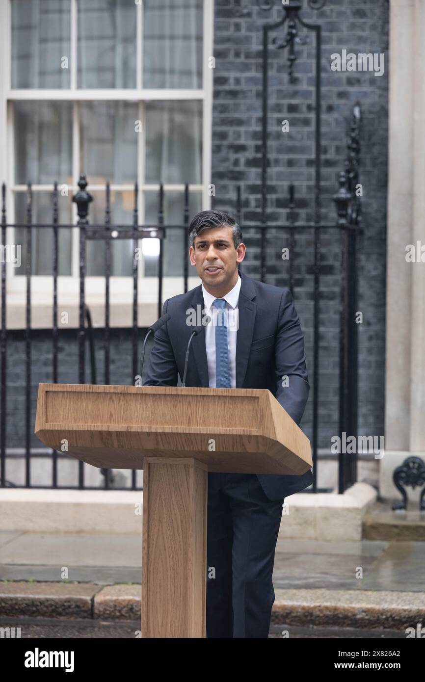 London, UK. 22nd May, 2024. Rishi Sunak, Prime Minister, announces a ...