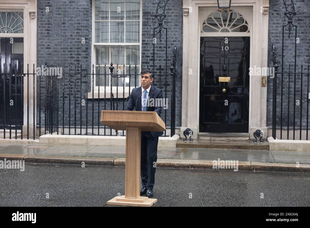 London, UK. 22nd May, 2024. Rishi Sunak, Prime Minister, announces a ...