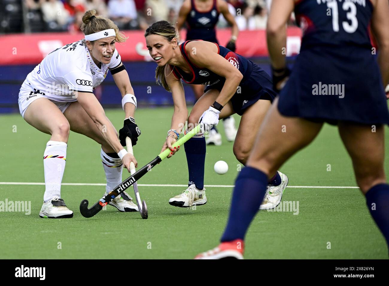 Amanda golini hi-res stock photography and images - Alamy