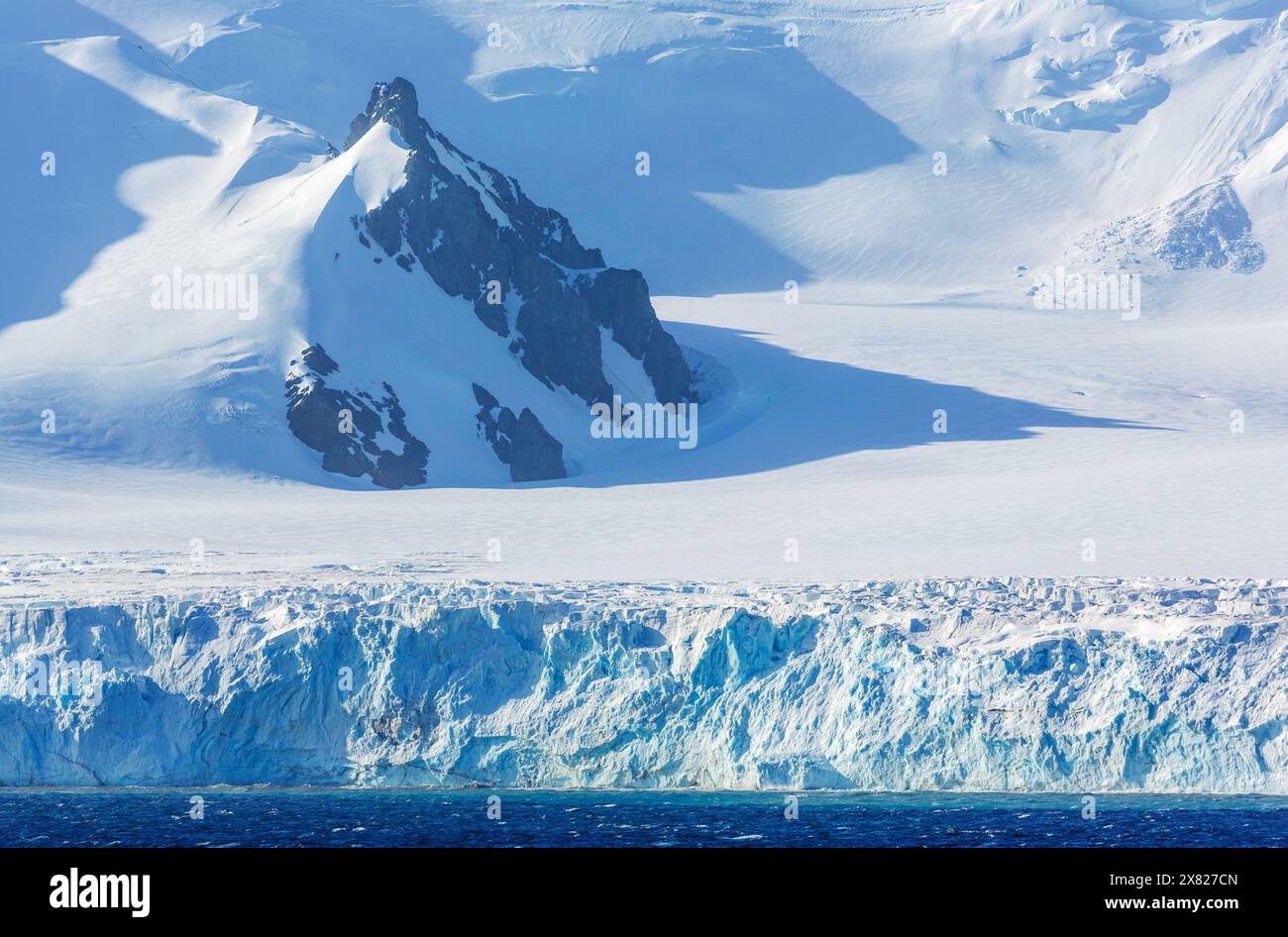 Greenwich Island, South Shetland Islands, Antarctic Peninsula ...