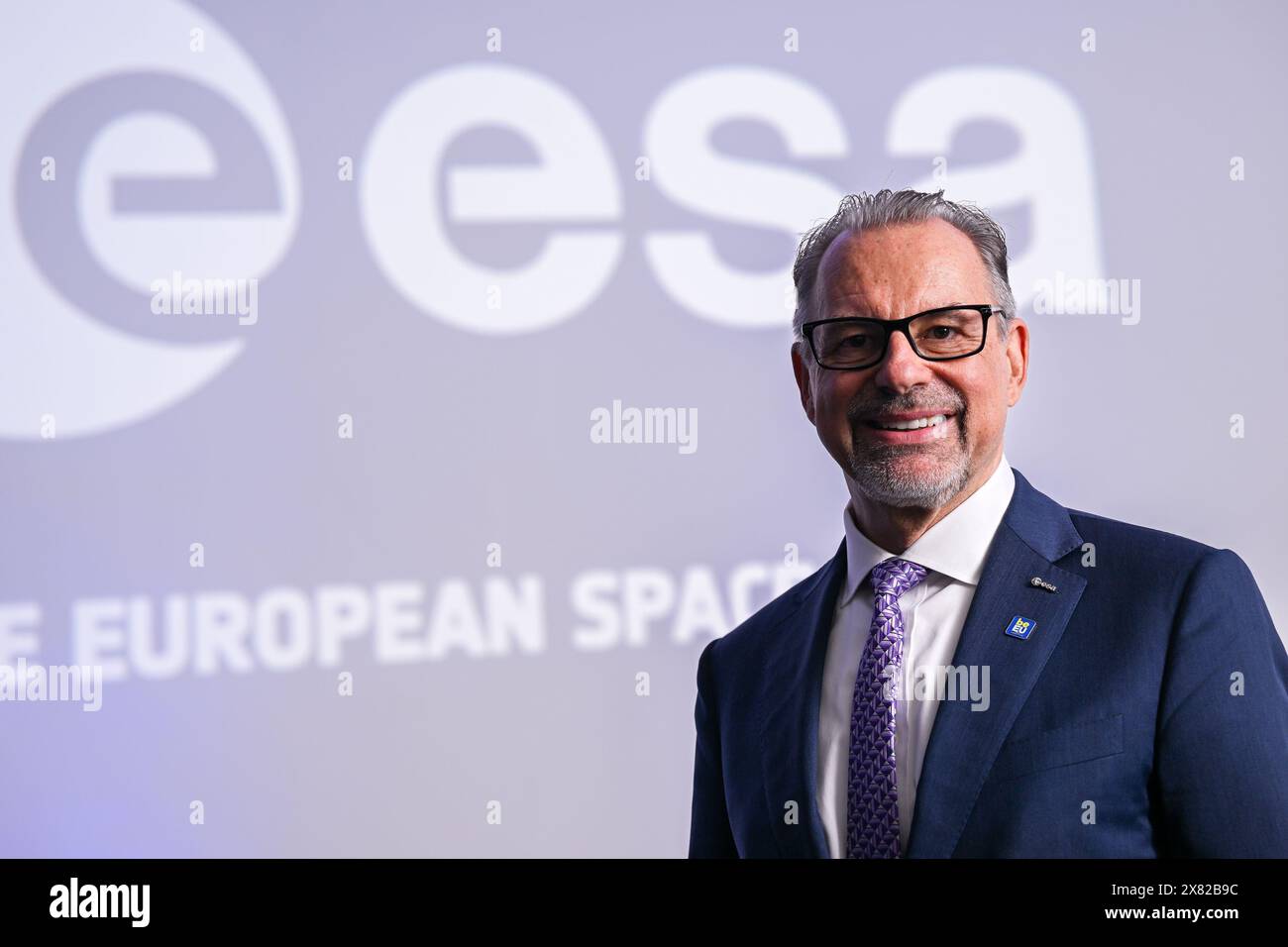 Esa director general hi-res stock photography and images - Alamy