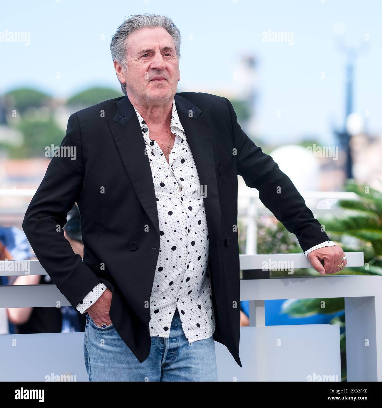 Cannes, France. 22nd May, 2024. Daniel Auteuil poses at the Photocall ...