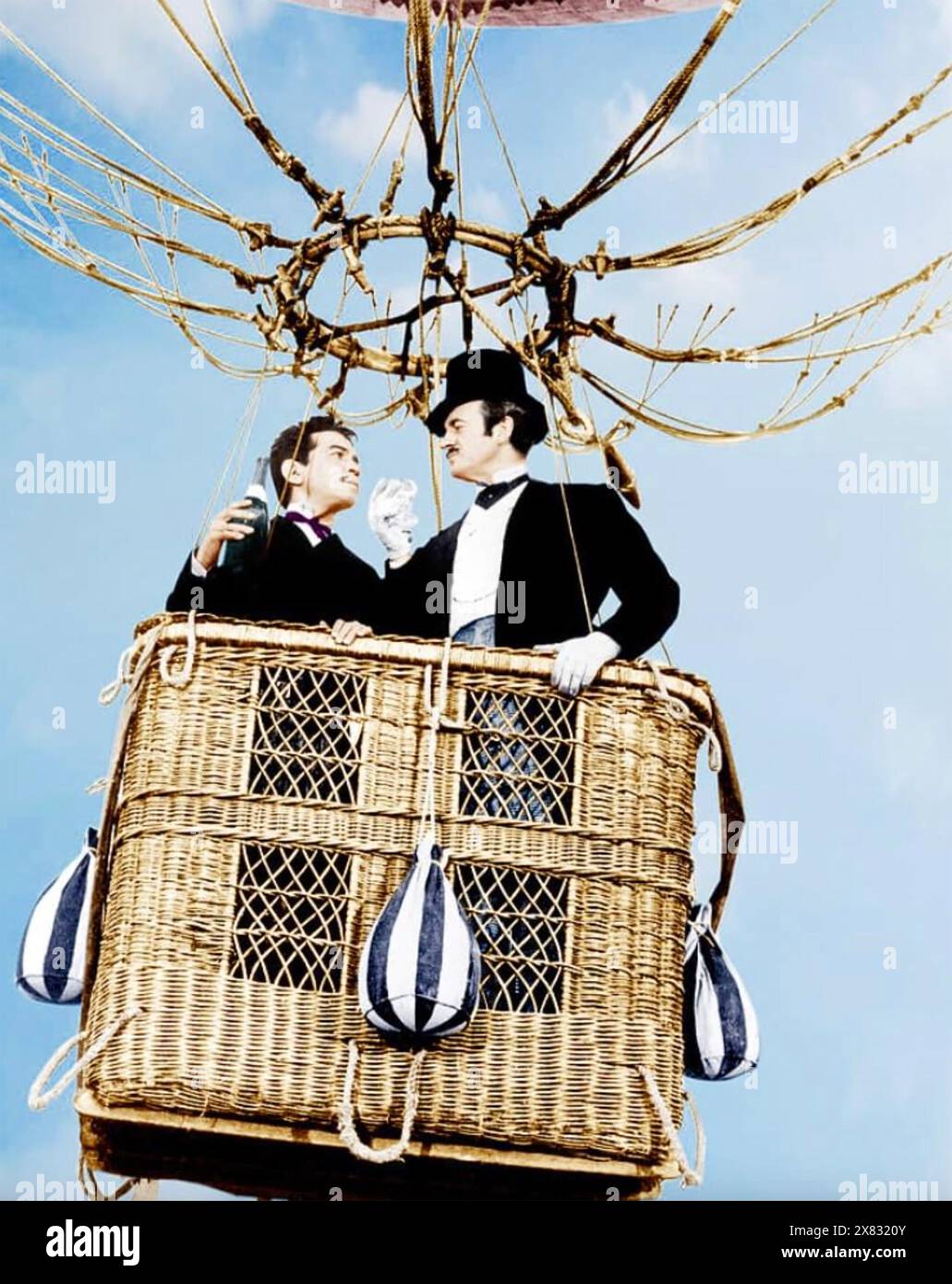 AROUND THE WORLD IN 80 DAYS 1956 United Artists film with David Niven ...