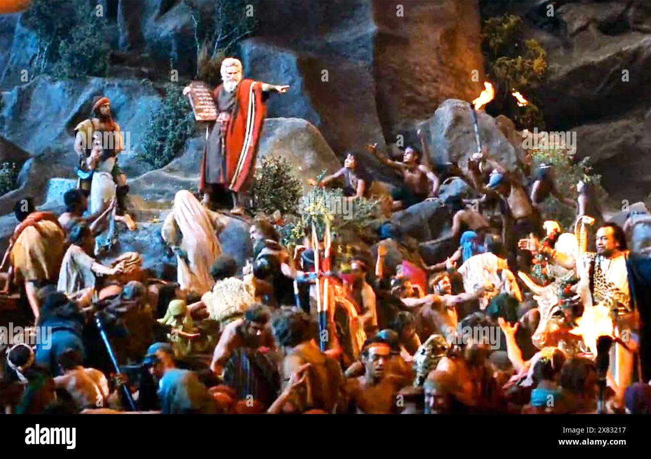 THE TEN COMMANDMENTS 1956 Paramount Pictures film with Charlton Heston ...