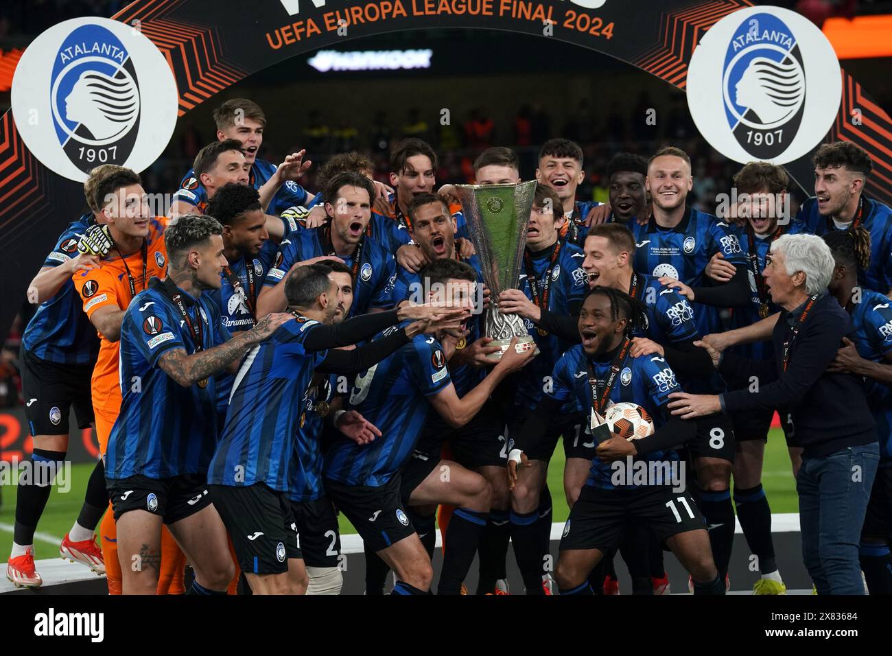 Atalanta captain Berat Djimsiti and team-mates celebrate with the ...