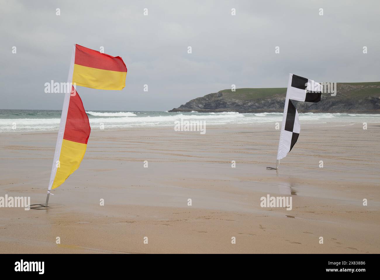 Bay of flags hi-res stock photography and images - Alamy