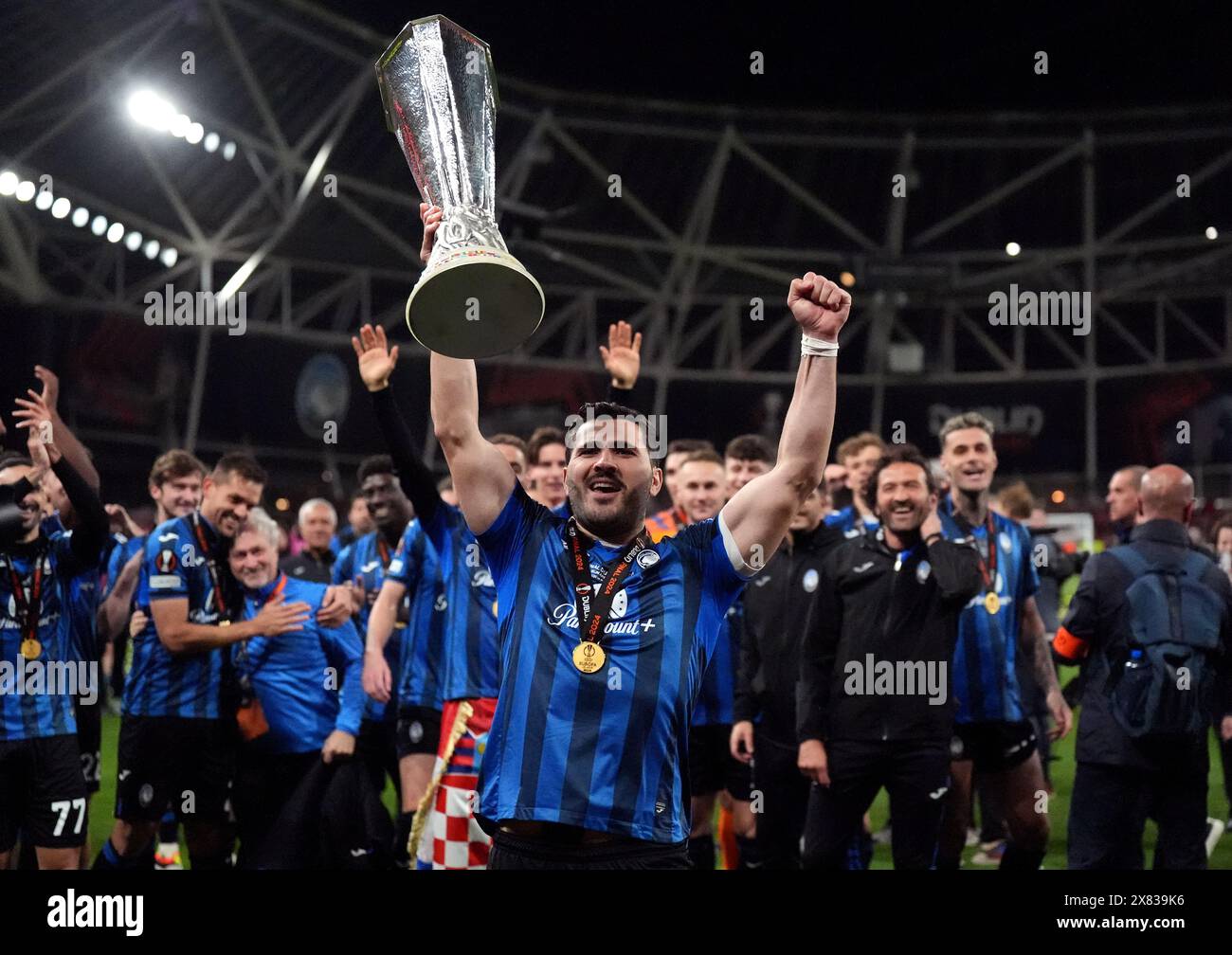 Atalanta's Sead Kolasinac celebrates with the trophy after the UEFA ...