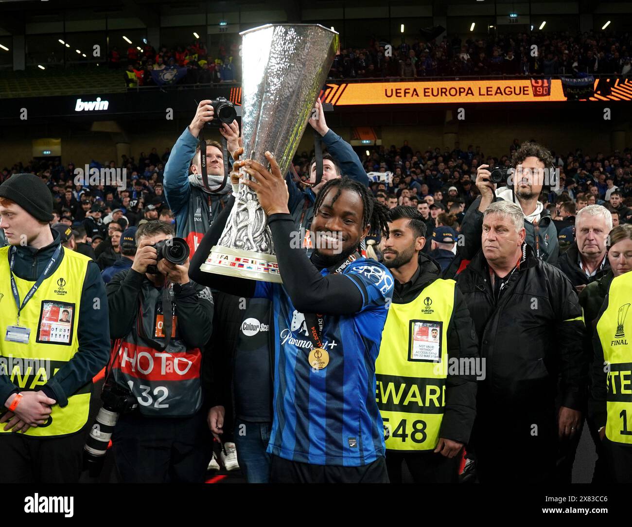 Atalanta's Ademola Lookman celebrates with the trophy after the UEFA ...