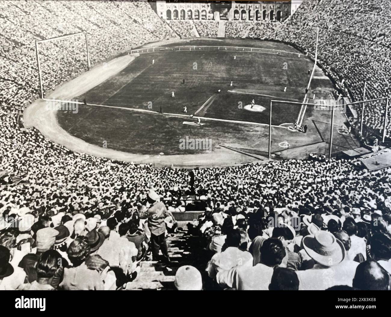 A large crowd takes in a Los Angeles Dodgers baseball game at the ...