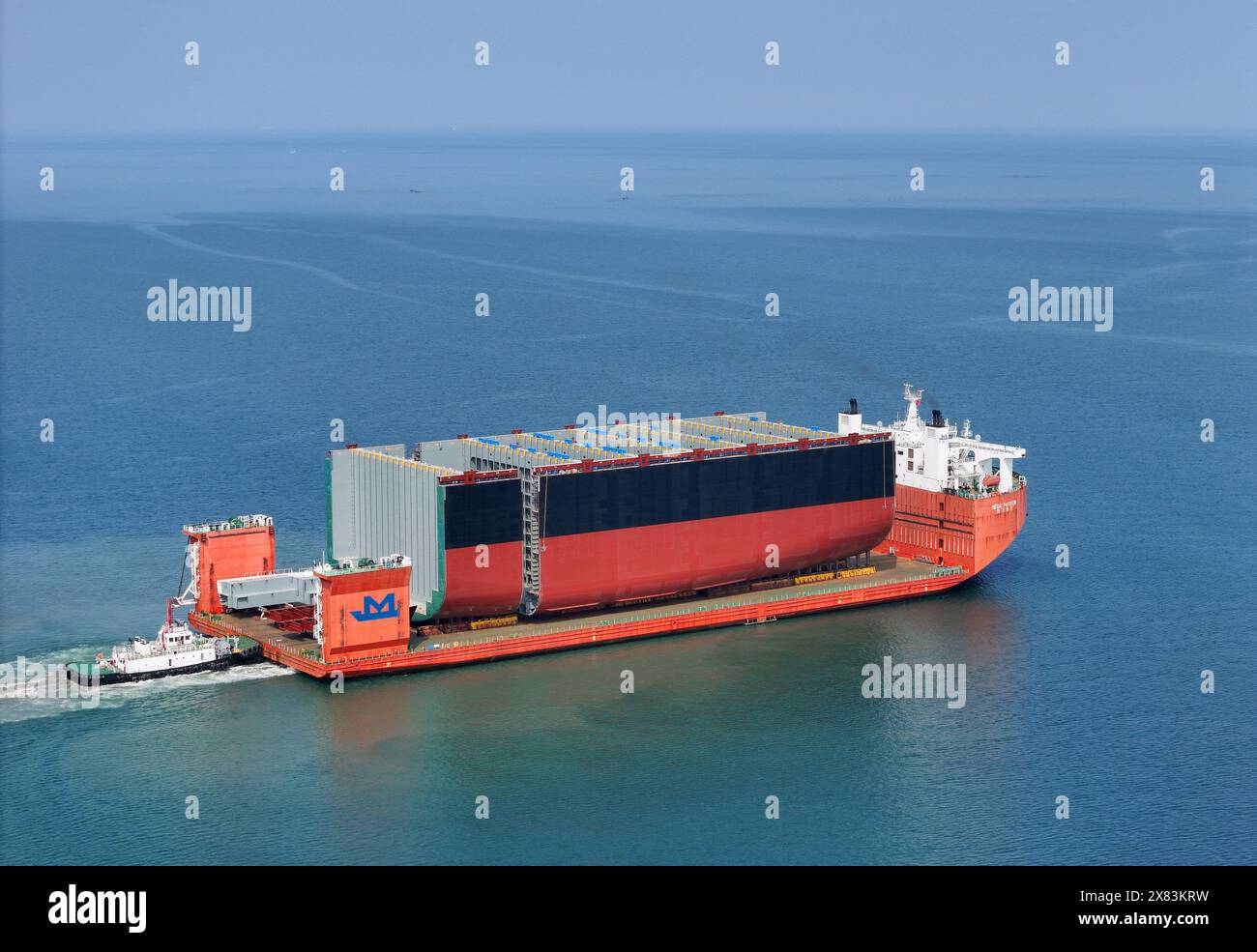 YANTAI, CHINA - MAY 22, 2024 - A semi-submersible vessel loaded with ...