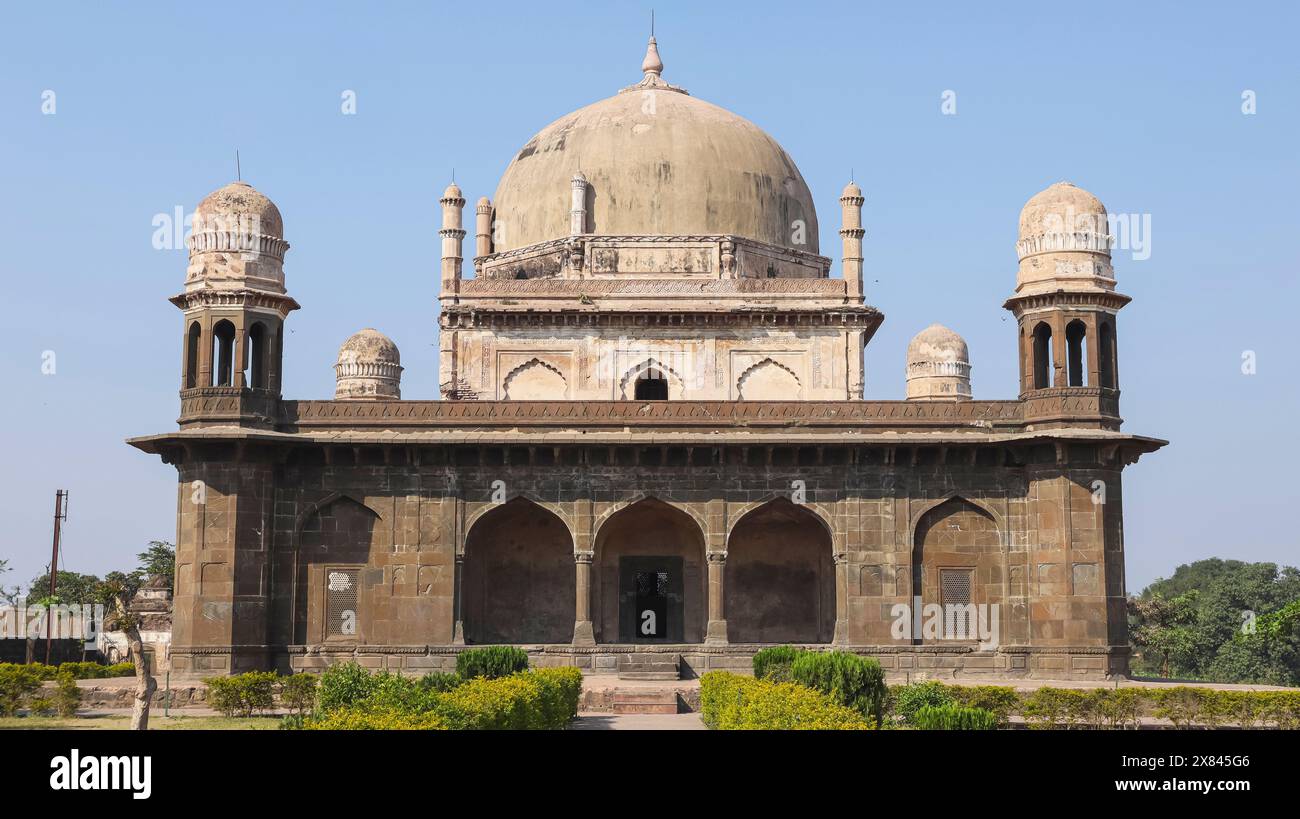 Burhanpur taj mahal hi-res stock photography and images - Alamy
