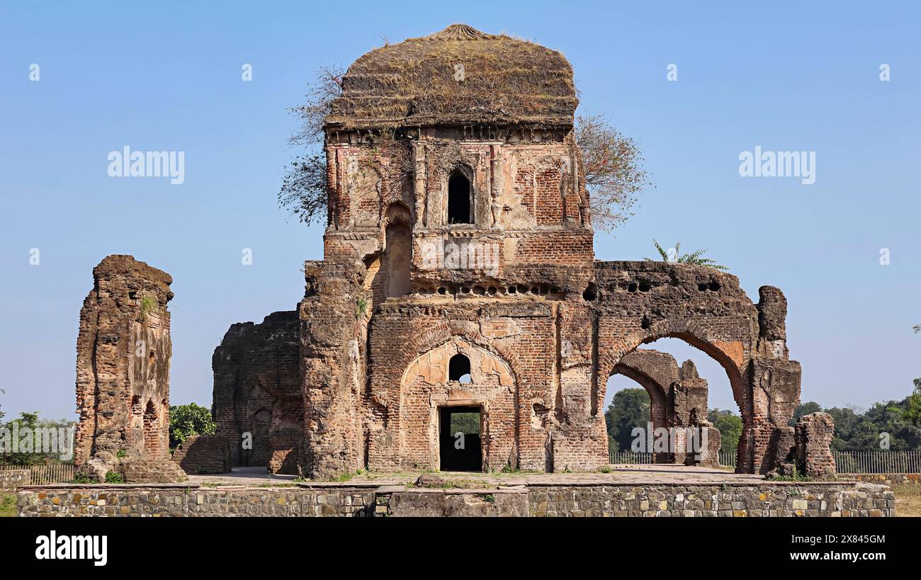 Ruins of Paandan Mahal, Situated beside Black Taj Mahal, Burhanpur ...