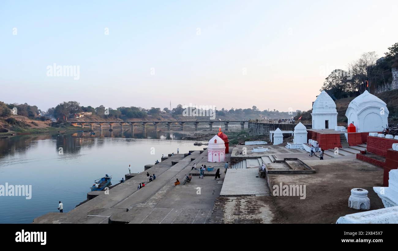 Burhanpur temples hi-res stock photography and images - Alamy