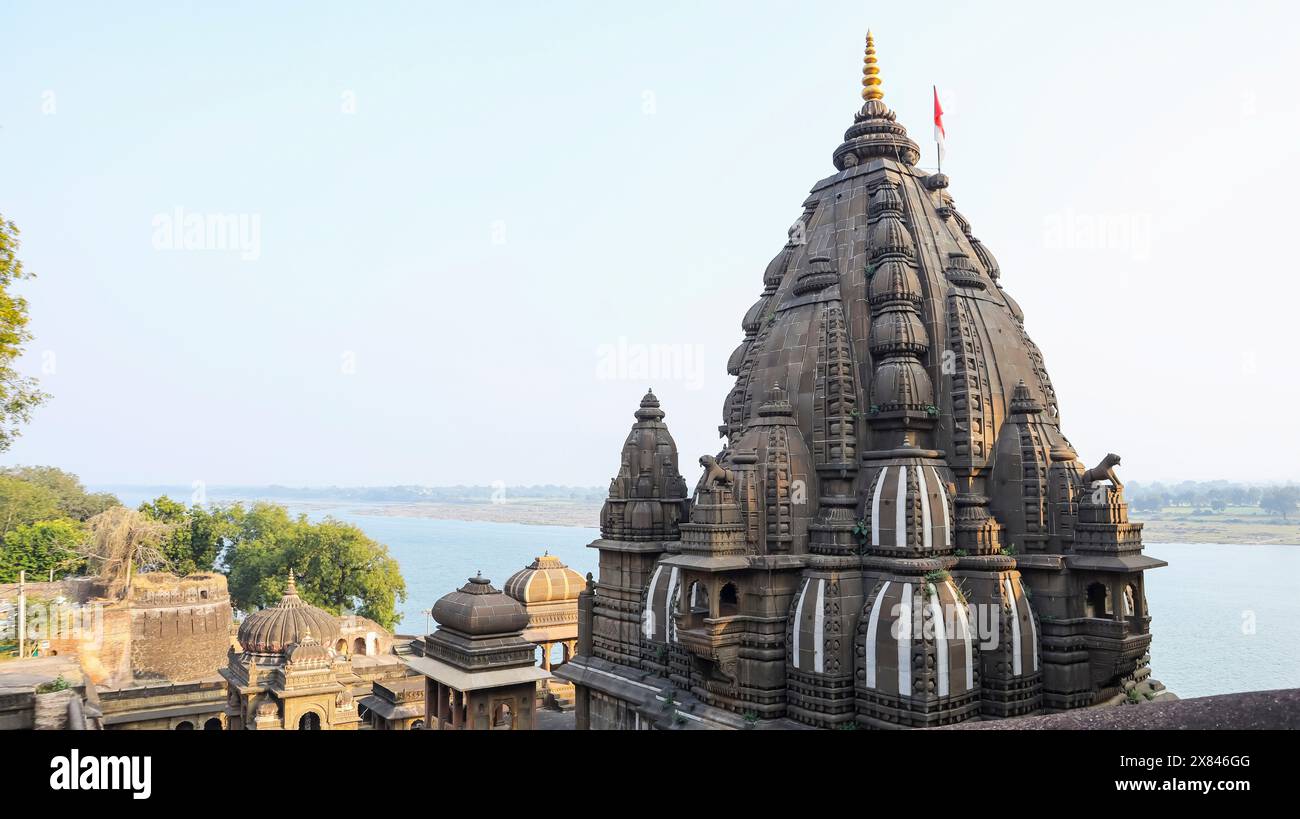 Ahilyadevi holkar samadhi temple hi-res stock photography and images ...