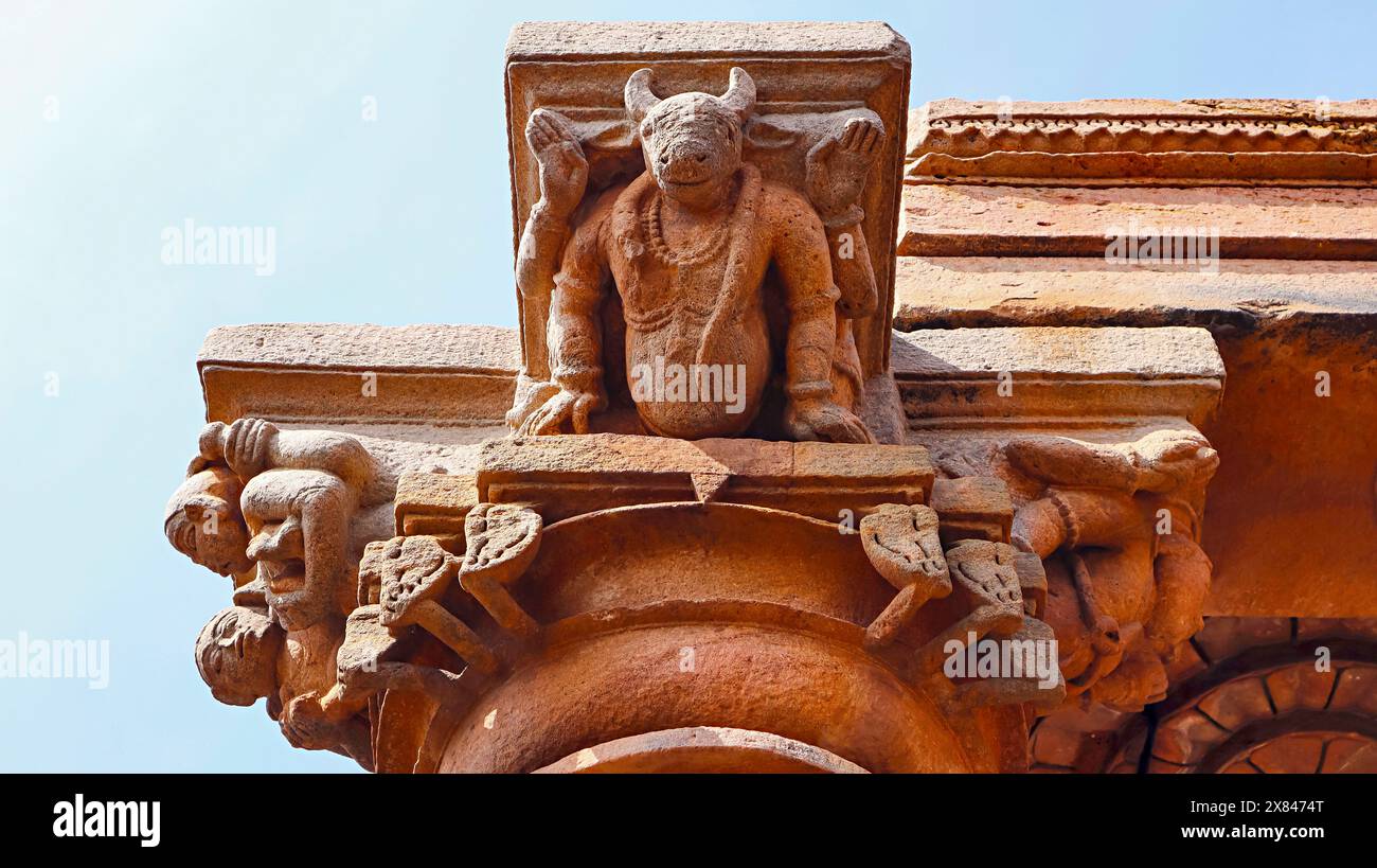 Carving of Nandi as a Kichak on Shri Siddhanath Temple, Omkareshwar ...