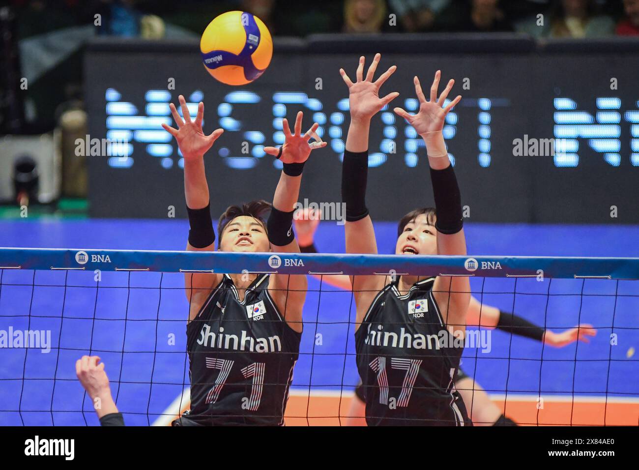 Jiyun Moon, Hoyoung Jung (South Korea). Women's Volleyball Stock Photo ...