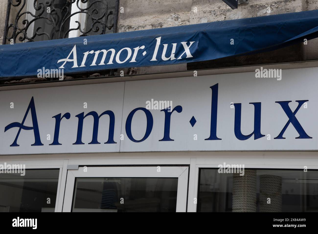 Bordeaux , France - 05 22 2024 : Armor Lux sign logo and text brand on ...