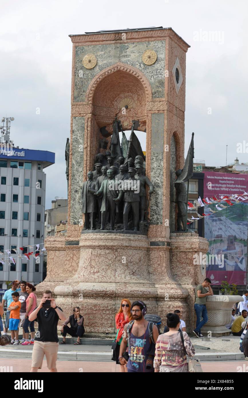 Mustafa Kemal Atatuerk with comrades-in-arms, Independence Monument by ...