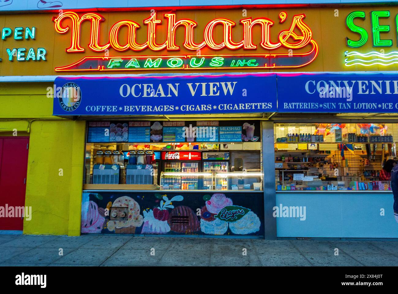 New York City, NY, USA, Coney Island, Scenics, Nathan's Hot Dogs ...