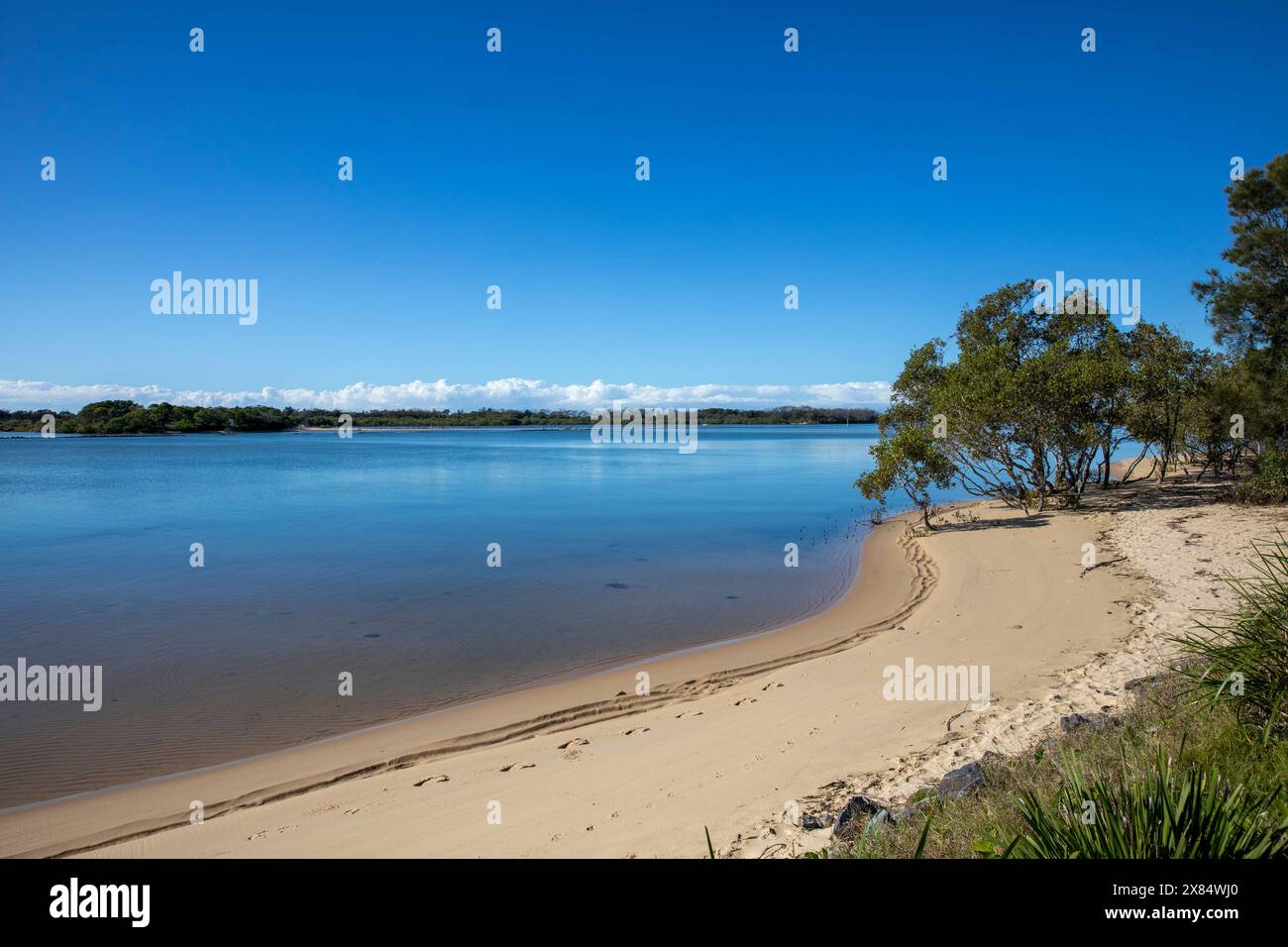 Urunga, town on the coast near Coffs Harbour, Urunga lagoon where ...