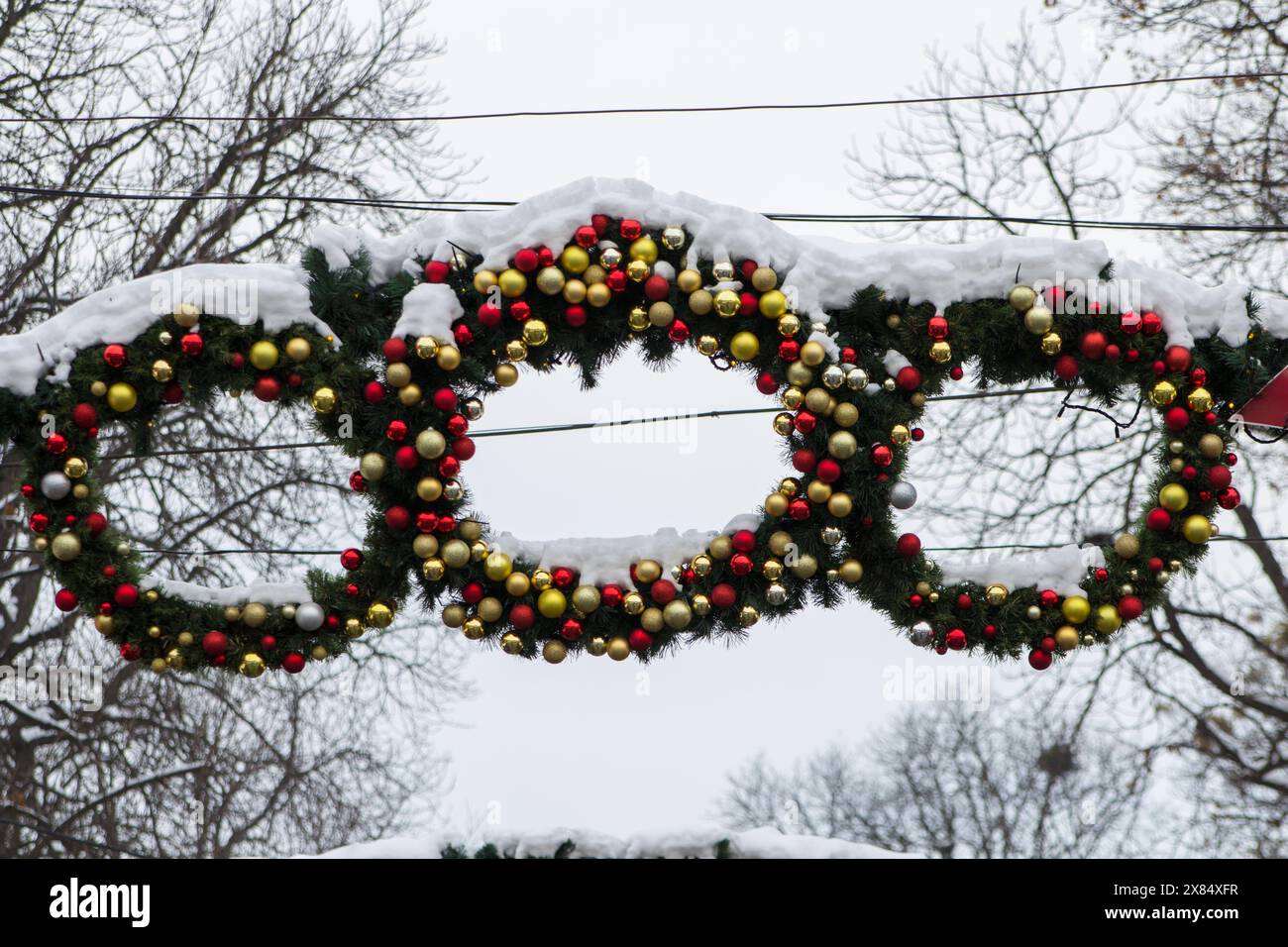 beautiful Christmas arch with three circles on the street Stock Photo ...
