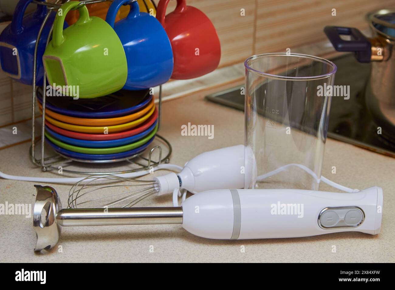 Hand blender hi-res stock photography and images - Alamy