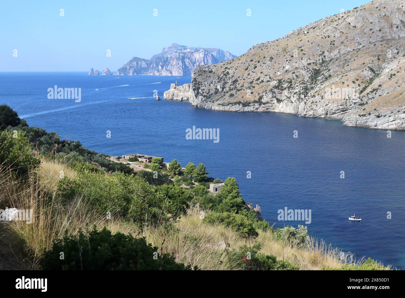 Ieranto - Panorama dal promontorio di Punta Penna Stock Photo - Alamy