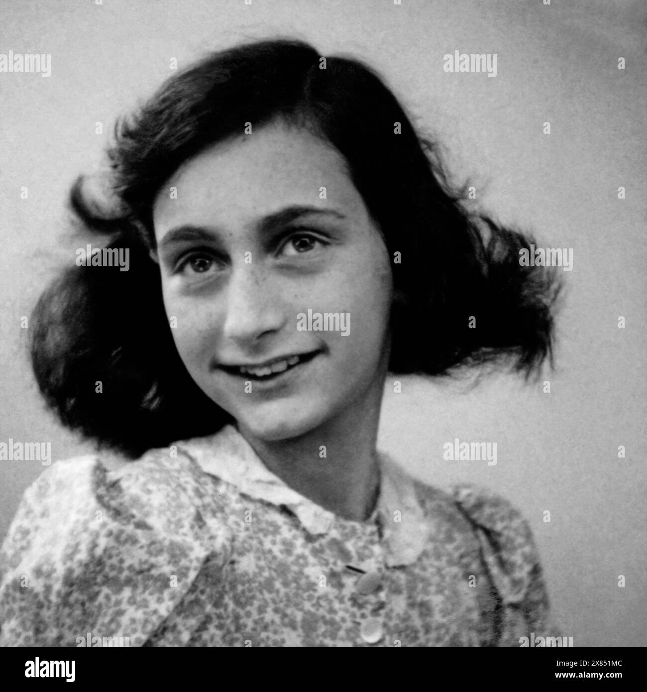 Passport photo of Anne Frank from a photo album, taken at Polyfoto in ...