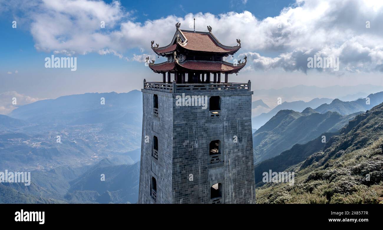 Looking at Fansipan mountain peak at an altitude of 3143m in Sa Pa town ...