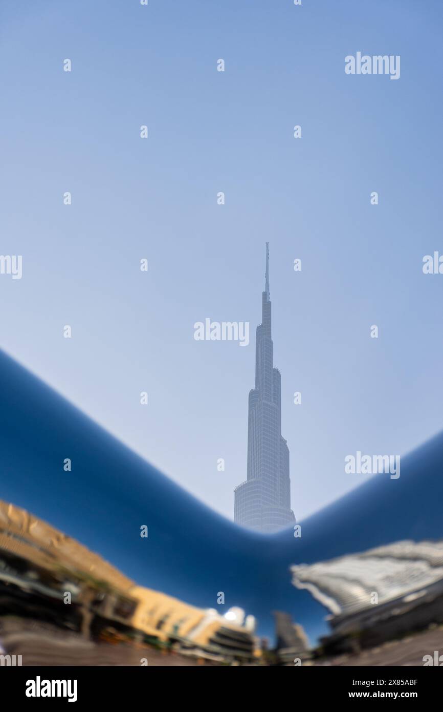 Low-angle view of the iconic skyscraper Burj Khalifa against the sky in Dubai City, UAE Stock ...