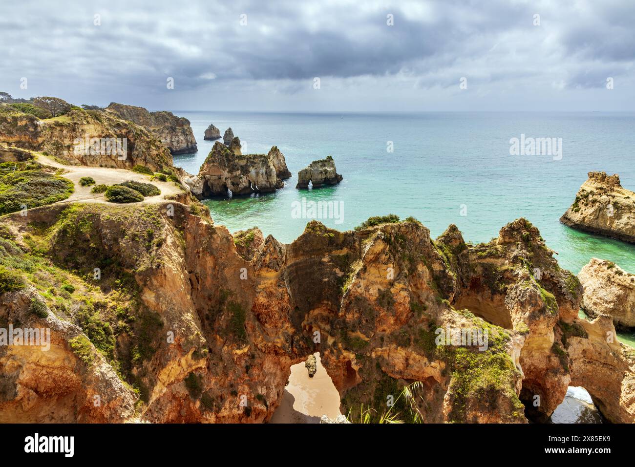 The spectacular stacks and cliffs at Praia da Prainha, Algarve ...